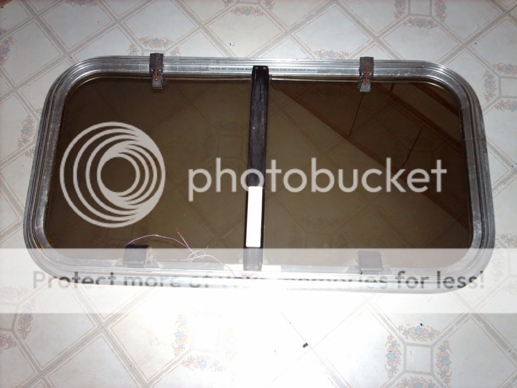 Ford Transit Forum • View topic - Twin 50/50 Opening Tinted Glass Sunroof.